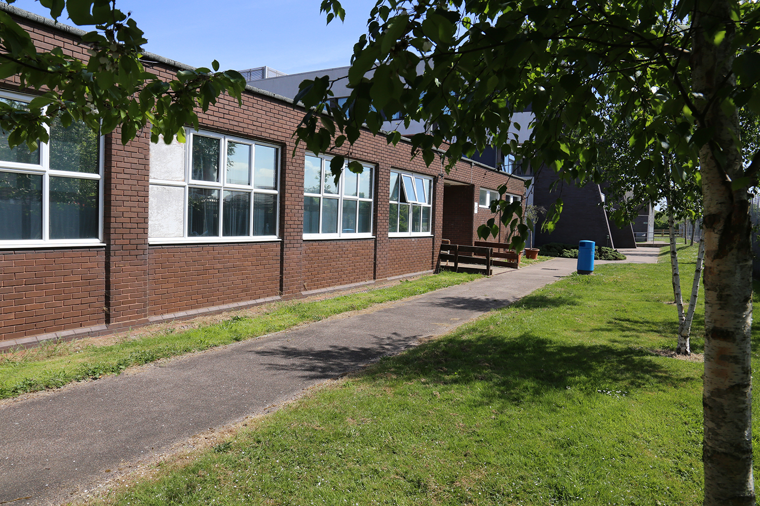 The Basildon Lower Academy - Wellbeing Centre